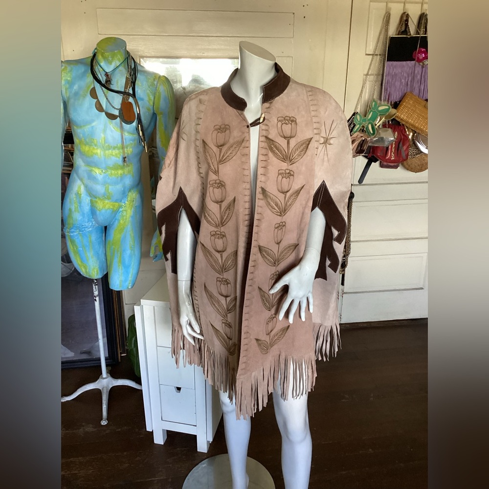 Vintage Custom Made Leather Poncho/Cape - Gem